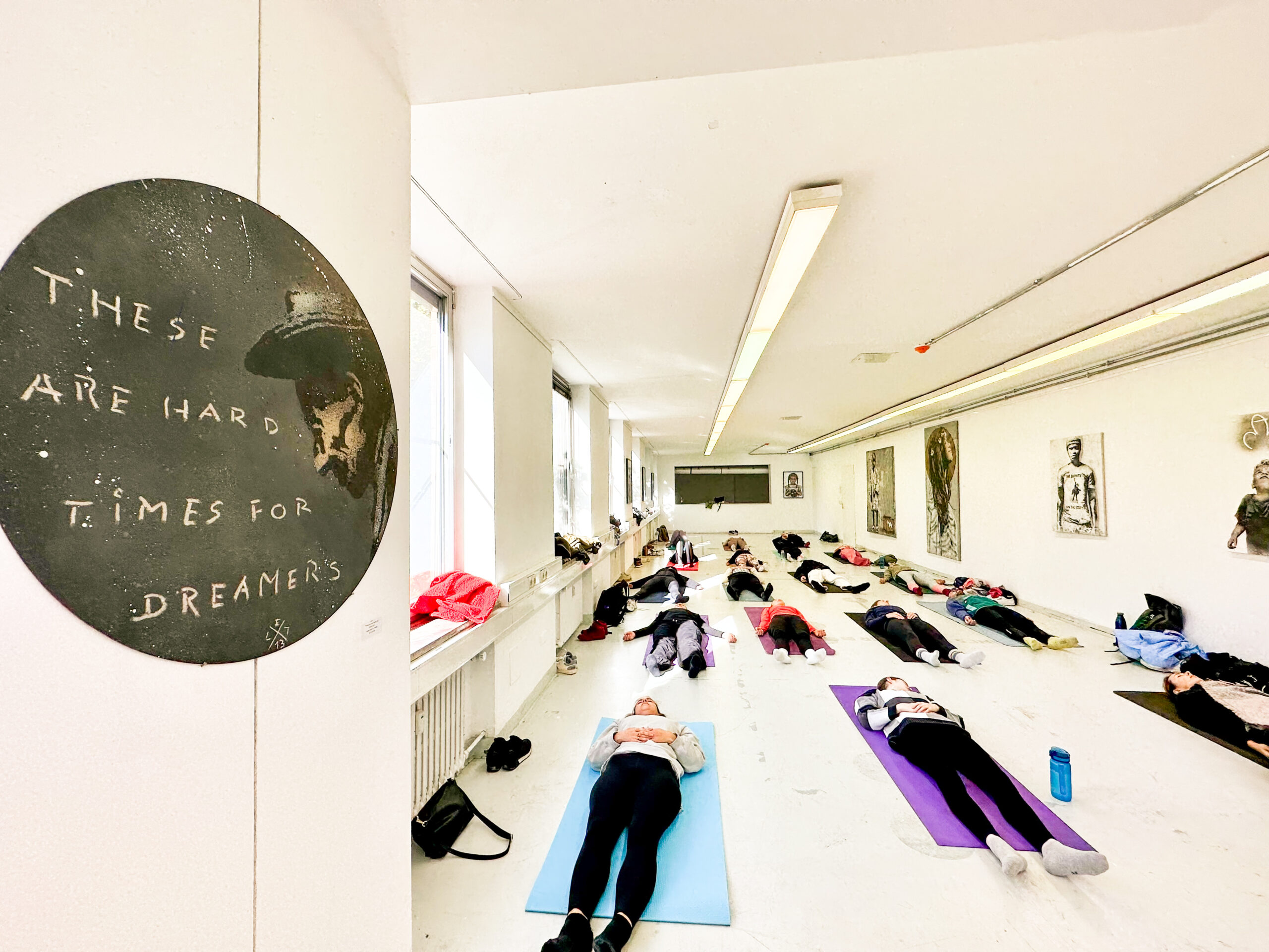 Pop Up Yoga München im Kunstlabor 2 — Kunstlabor 2